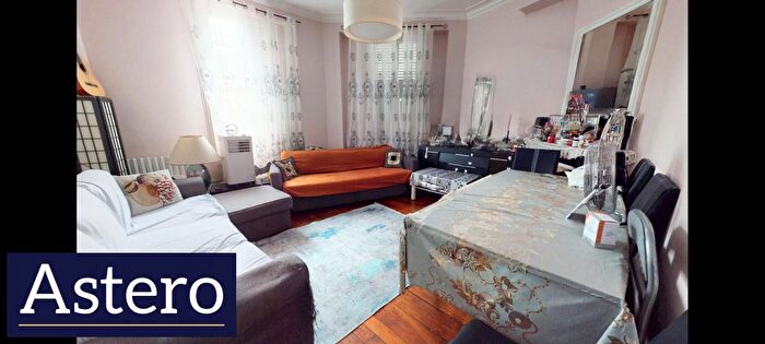 Appartement à vendre - Nanterre, Vieux Pont - 3 pièces - 2 chambres