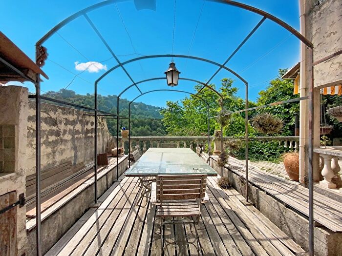 Maison 5 pièces à Nice, Saint-Pancrace, à vendre
