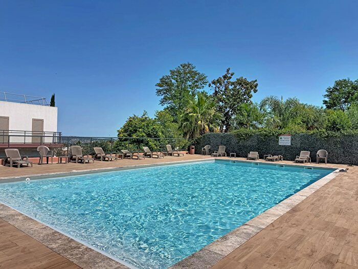 Nice, Saint-Antoine : Appartement 1 pièce à vendre