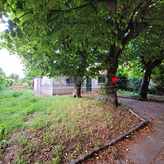 Maison à vendre - Graulhet, Centre-ville, Panessac, Plaine de Millet - 6 pièces - 4 chambres