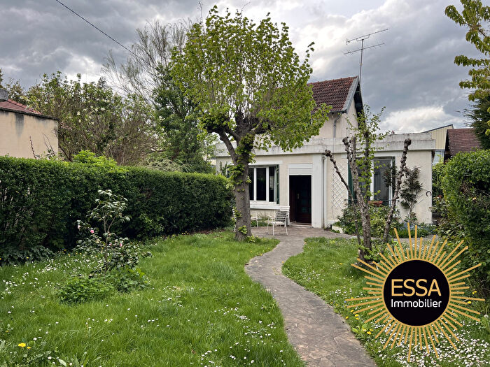 Le Chesnay, Glatigny, Rueil : Maison 5 pièces à vendre