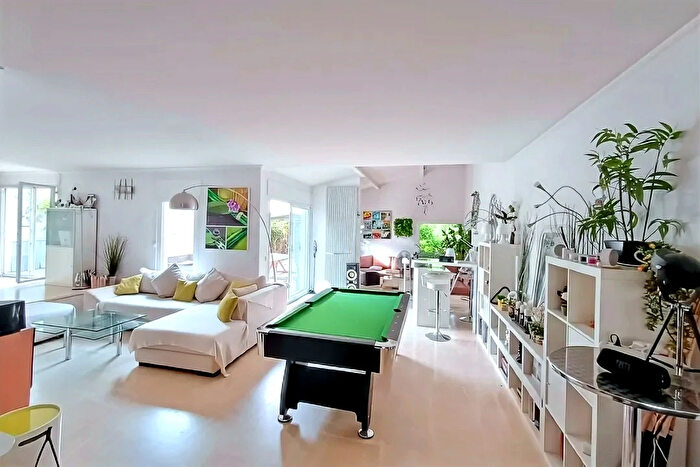 Maison à vendre - Enghien-les-Bains - 8 pièces - 5 chambres