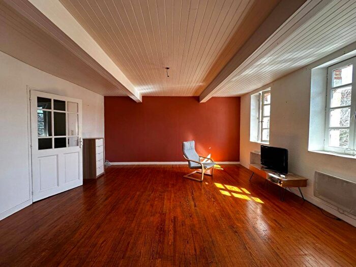 Appartement à louer - Mauzac - 4 pièces - 3 chambres