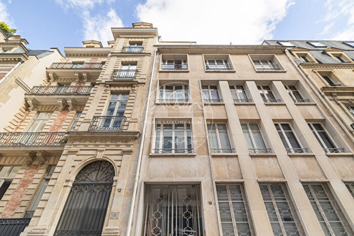 Appartement 1 pièce à vendre à Paris 8ème, Triangle d'Or