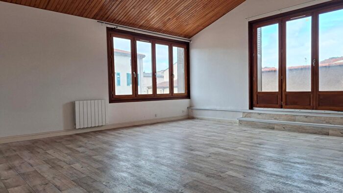 Appartement 4 pièces à louer - Saint-Amant-Tallende