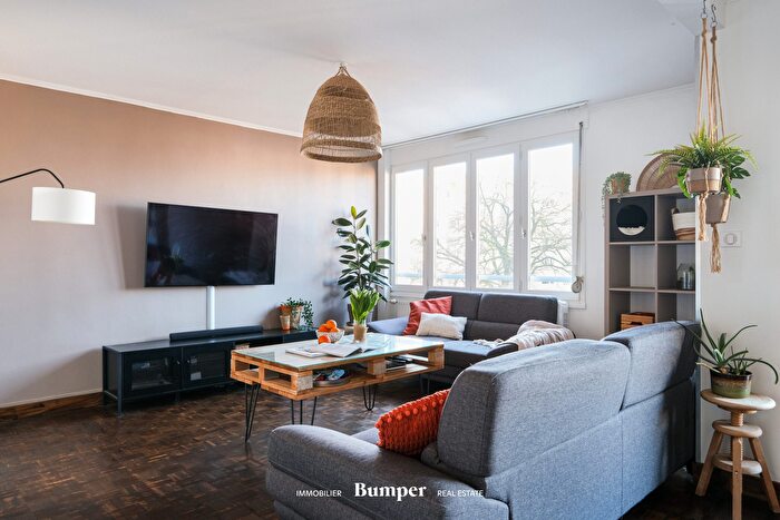 Appartement à vendre - Lyon e , Ménival, Battières, La Plaine - 3 pièces - 2 chambres