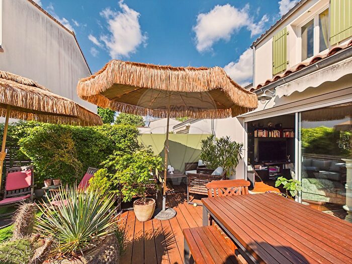 Vaux-sur-Mer - Maison 4 pièces à vendre