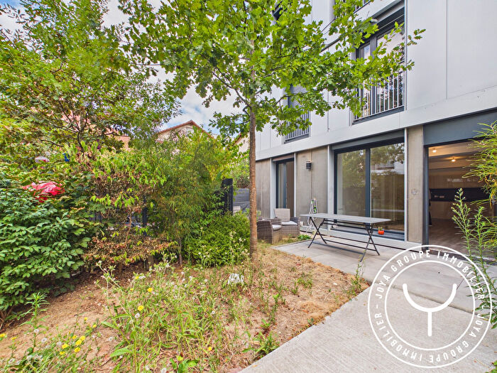 Asnières-sur-Seine, Gresillons, Voltaire : Appartement 2 pièces à louer