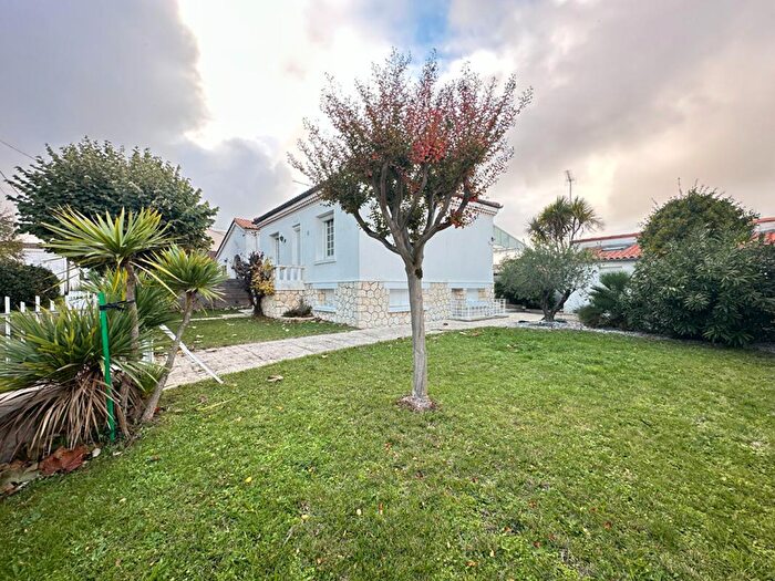 Maison à vendre - Saint-Georges-de-Didonne, Vallières - 4 pièces - 3 chambres