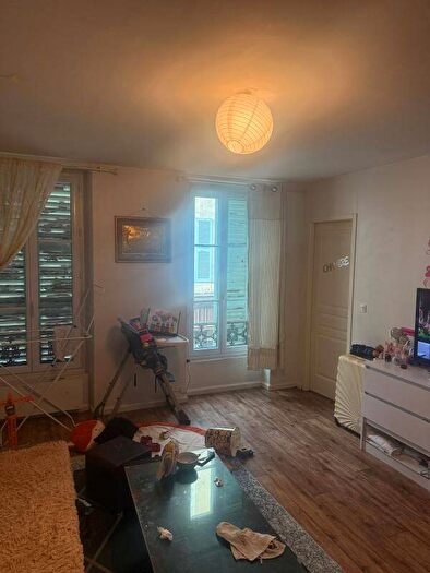 Centre Ville Centre et Nord, Coulommiers : Appartement 2 pièces à louer
