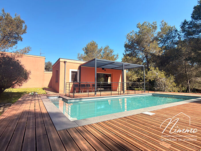 Maison à vendre - Nîmes, Vacquerolles, Golf - 7 pièces - 6 chambres