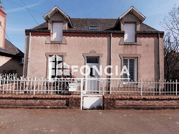 Montbizot : Maison 5 pièces à louer