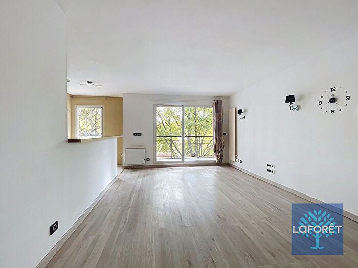 Cergy, Les Hauts-de-Cergy - Appartement 3 pièces à louer