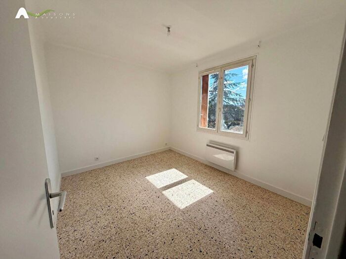 Appartement à louer - Pertuis - 2 pièces - 1 chambre