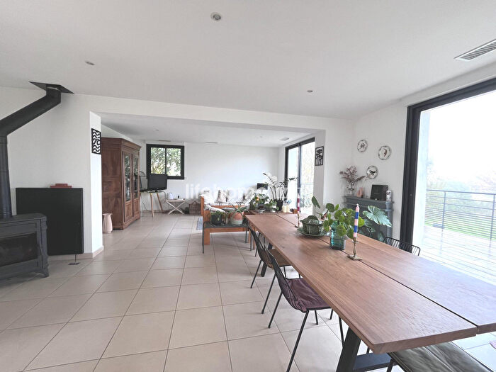 Maison à vendre - Rouffiac-Tolosan - 8 pièces - 6 chambres