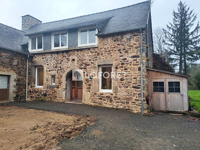 Maison à vendre - Le Faouët - 5 pièces - 3 chambres