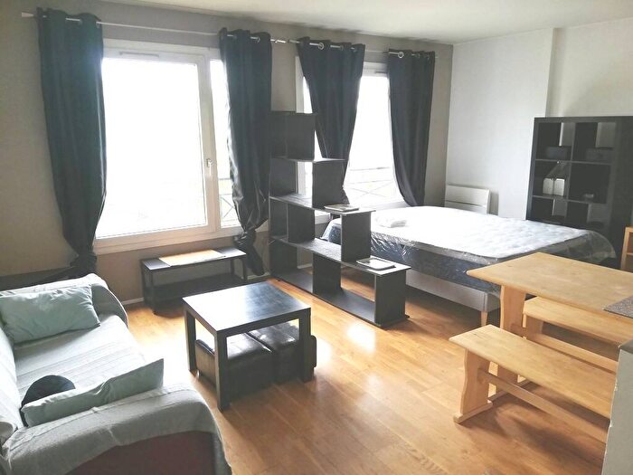 Appartement à louer - Chat Perche Sud, Cergy - 1 pièce