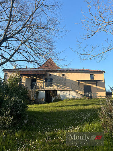 Maison 6 pièces à vendre à Valprionde