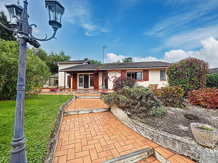 Maison à vendre - Langoiran - 7 pièces - 5 chambres