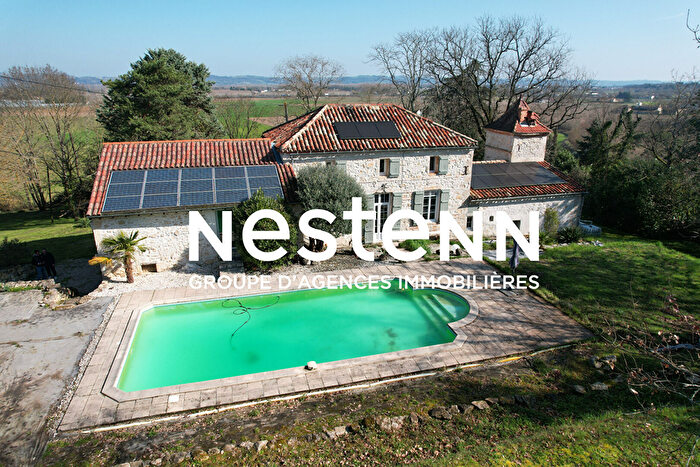 Maison à vendre - Sérignac-sur-Garonne - 5 pièces - 4 chambres