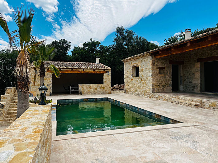 Maison à vendre - Saint-André-de-Roquepertuis - 5 pièces - 4 chambres