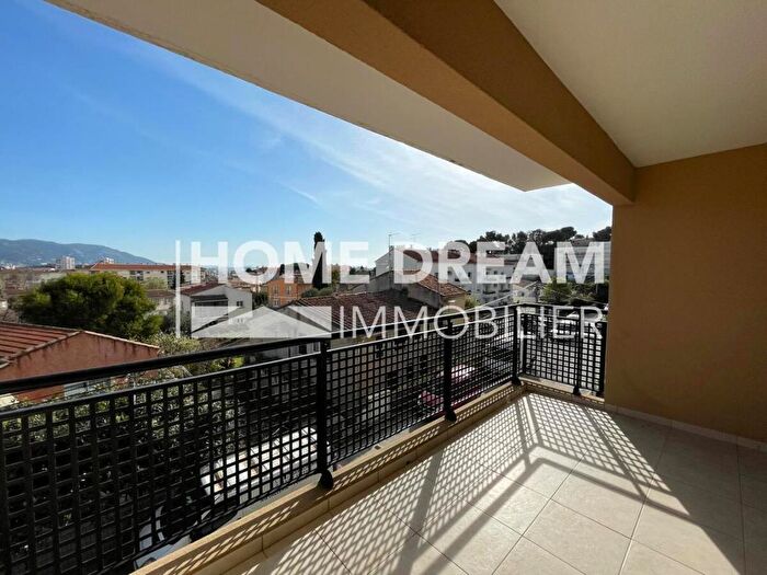 Appartement à vendre - La Seyne-sur-Mer - 3 pièces - 2 chambres