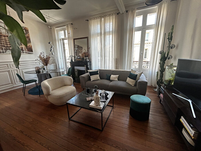 Appartement à louer - Bordeaux, Victor Hugo - 3 pièces - 2 chambres