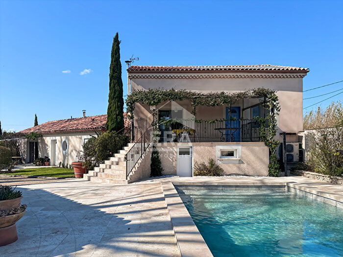 Maison à vendre - Saint-Rémy-de-Provence - 10 pièces - 7 chambres