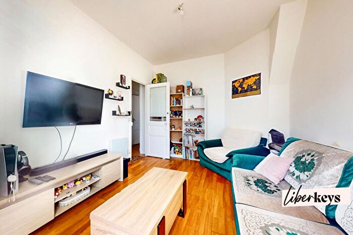 Appartement à vendre - Bagnolet, Les Coutures - 2 pièces - 1 chambre