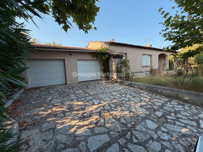 Clarensac - Maison 5 pièces à vendre