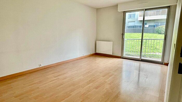 Appartement à louer - Rueil sur Seine-Plaine-Gare, Rueil-Malmaison - 2 pièces - 1 chambre