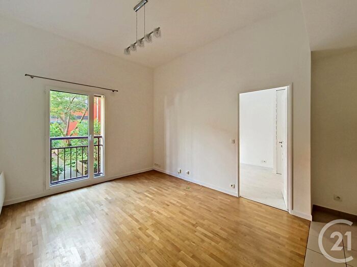 Appartement 2 pièces à louer - Bourg-la-Reine, République