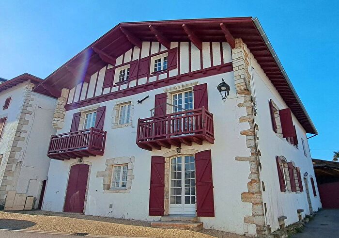 Appartement à louer - Bardos - 4 pièces - 3 chambres