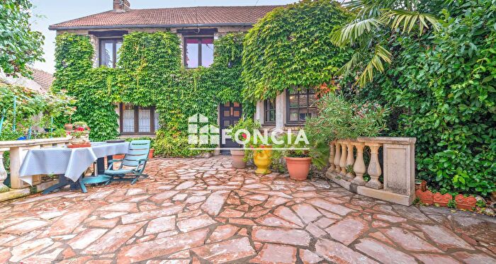 Maison à vendre - Guerville - 5 pièces - 3 chambres