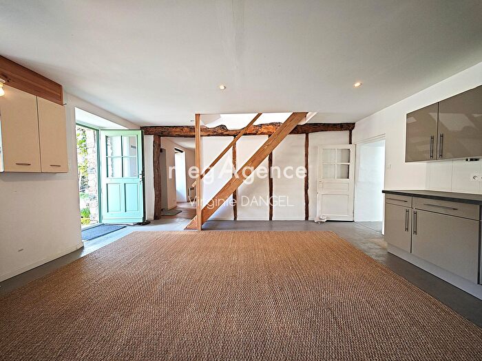 Maison à vendre - Pleucadeuc - 6 pièces - 3 chambres