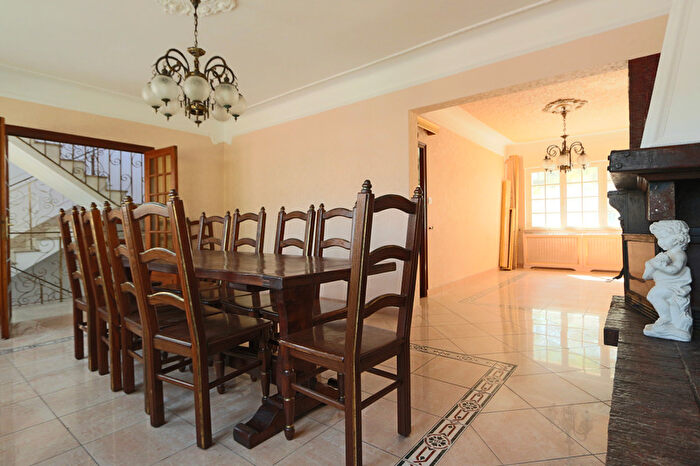Maison à vendre - Thil - 7 pièces - 4 chambres
