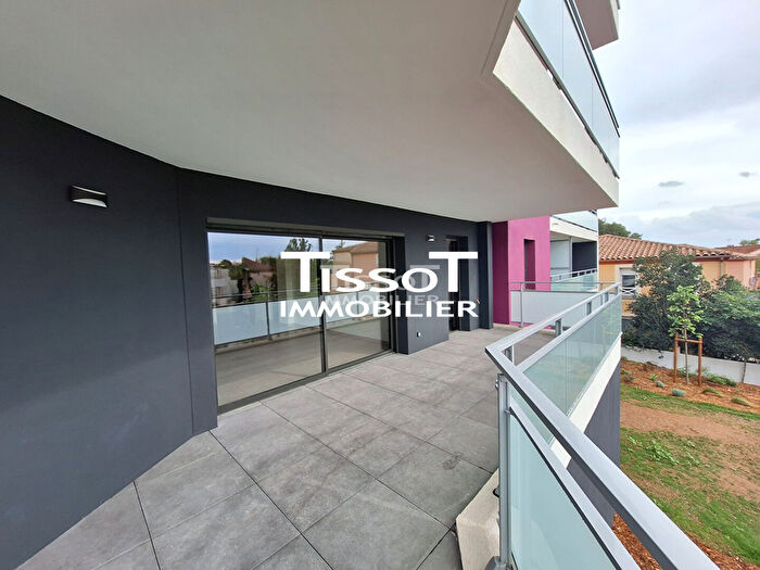 Appartement à louer - Nîmes, Puech du Teil - 3 pièces - 2 chambres