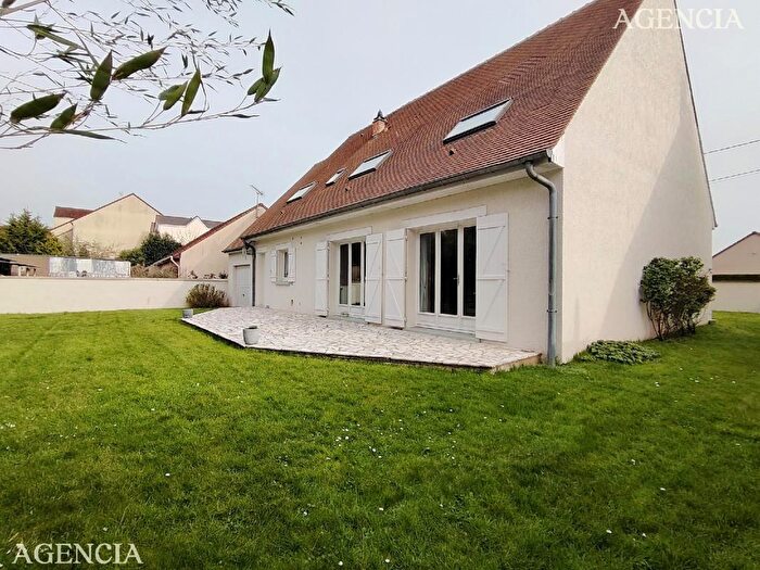 Maison à vendre - Pontault-Combault - 6 pièces - 4 chambres