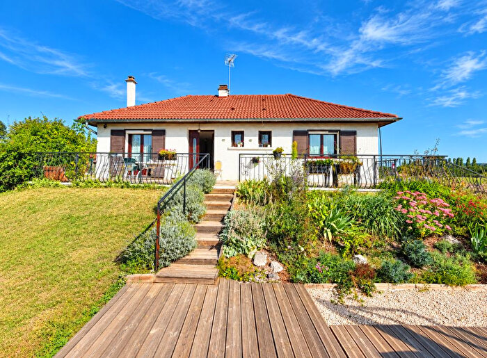 Maison 4 pièces à Tignieu-Jameyzieu, à vendre