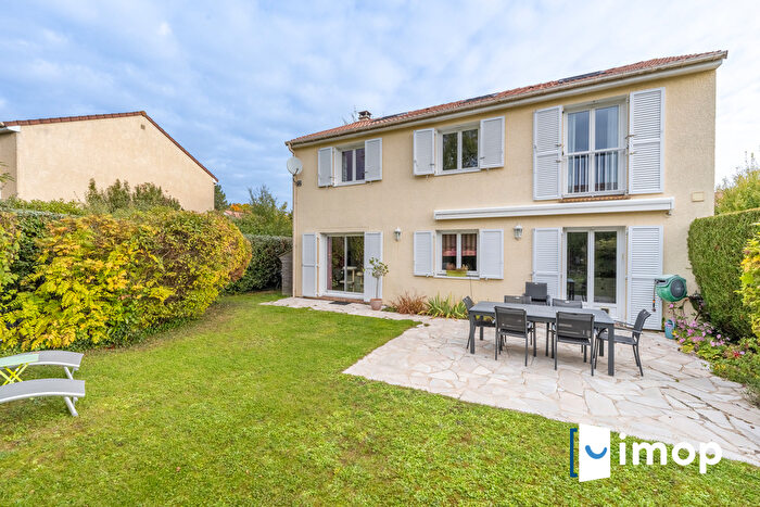 Maison à vendre - Cergy, Les Hauts-de-Cergy - 7 pièces - 5 chambres