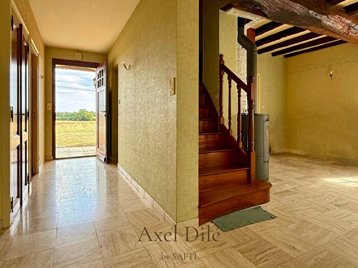 Maison à vendre - Jallais - 6 pièces - 4 chambres