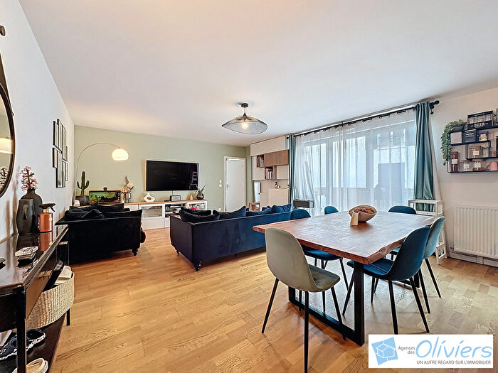 Appartement à vendre - Guyancourt, Village - 4 pièces - 3 chambres