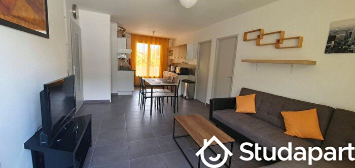 Ambroise-Croizat, Fontaine - Appartement 1 pièce à louer