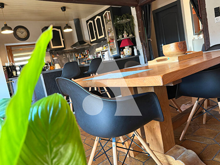 Maison à vendre - Vellescot - 5 pièces - 3 chambres