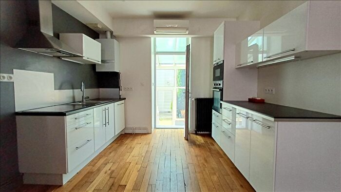 Appartement à louer - Dijon, Colombière, Parc Chevreul - 4 pièces - 3 chambres