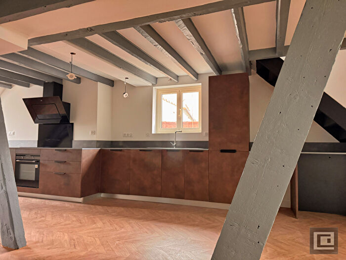 Appartement à vendre - Chalon-sur-Saône, Centre-ville - 5 pièces - 2 chambres