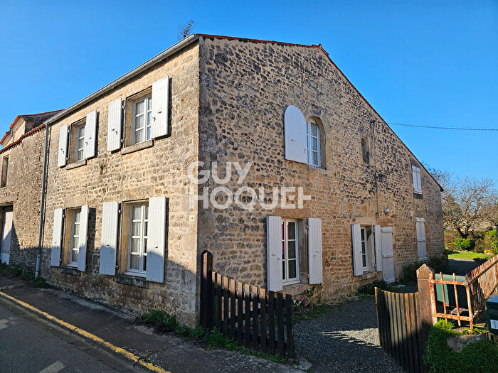 Maison à vendre - Foussais-Payré - 4 pièces - 3 chambres