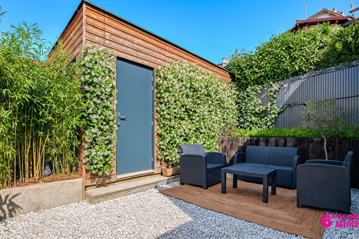 Maison à vendre - Limonest - 4 pièces - 3 chambres