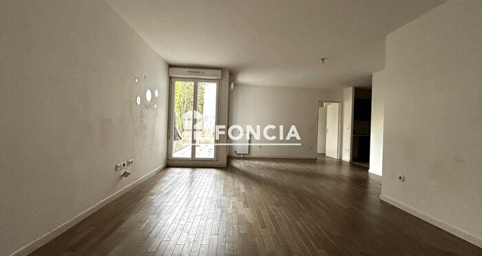 Appartement à vendre - Corbeil-Essonnes, Nacelle, Papeterie - 2 pièces - 1 chambre