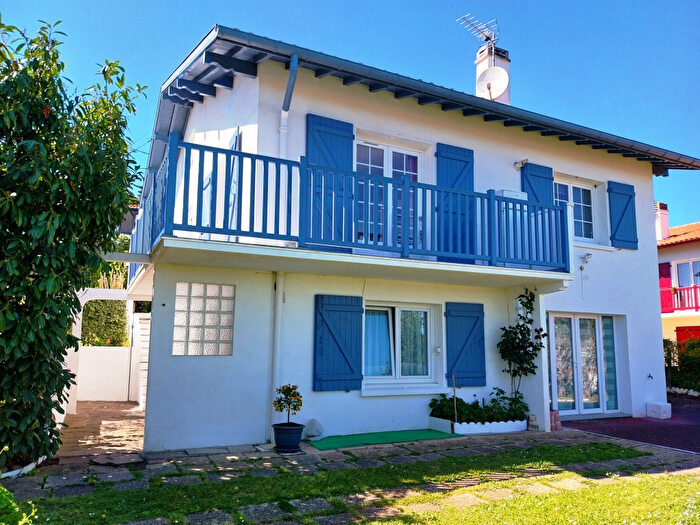 Maison à vendre - Saint-Jean-de-Luz, Erromardie, Etchebiague, Argi Eder, Océan, Archilua - 5 pièces - 3 chambres